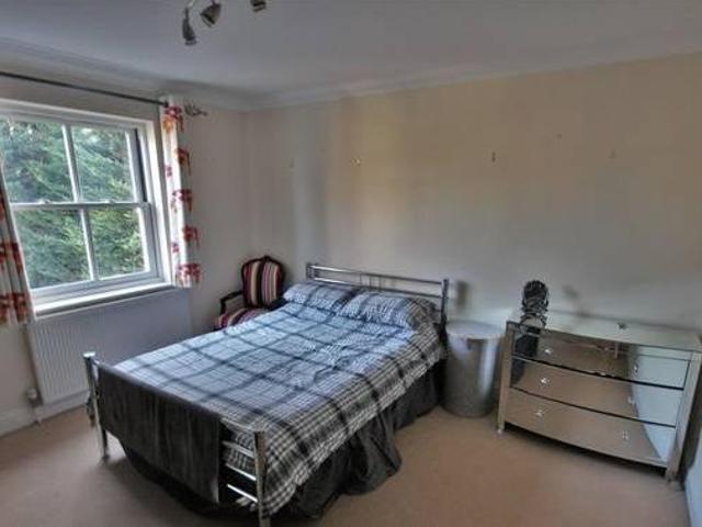 1 bedroom house share for rent in The Leys Chelmsford CM2