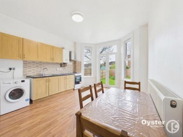 1 bedroom house share for rent in The Limes Avenue, London, N11