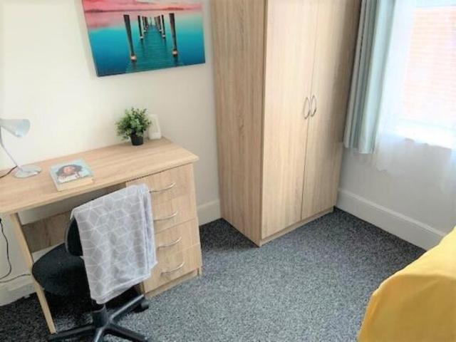 1 bedroom house share for rent in The Polygon, Southampton, SO15