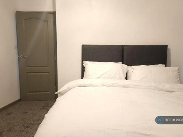 1 Bedroom House Share For Rent In Tividale, Oldbury