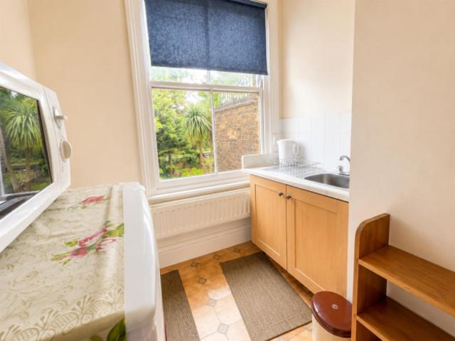1 bedroom house share for rent in Trafalgar Avenue, London, SE15