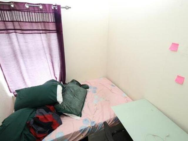 1 Bedroom House Share For Rent In Treforest