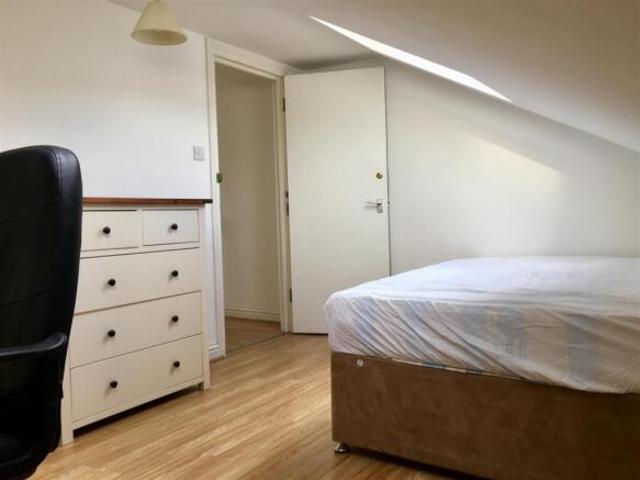 1 bedroom house share for rent in Upper Lewes Road, BN2