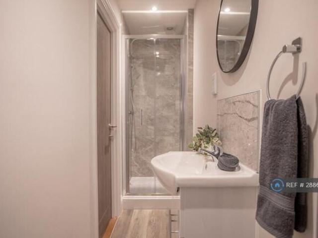 1 bedroom house share for rent in Victoria Road South, Southsea, PO5