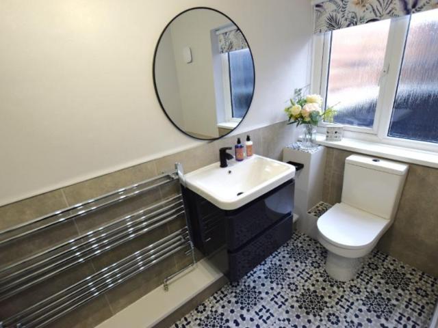 1 bedroom House share To Let