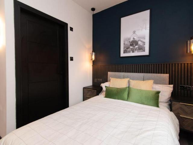 1 bedroom House share To Let