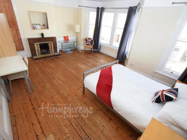 1 bedroom House share To Let