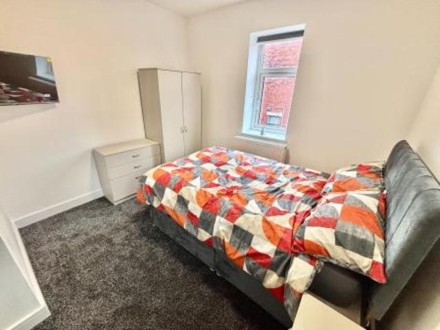 1 bedroom House share To Let