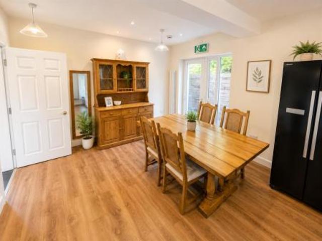 1 bedroom House share To Let