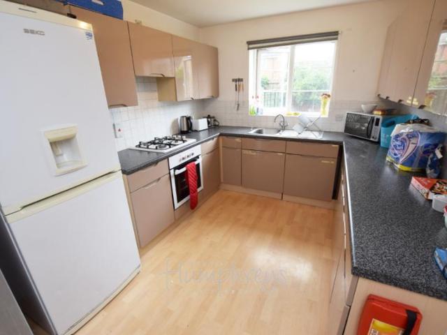1 bedroom House share To Let