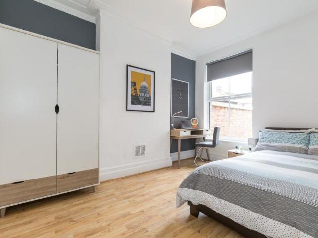 1 bedroom House share To Let