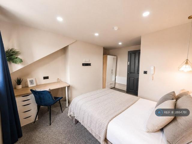 1 bedroom house share to rent