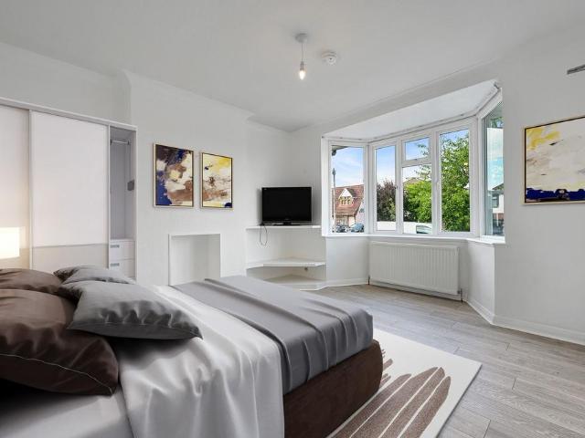 1 bedroom house share to rent