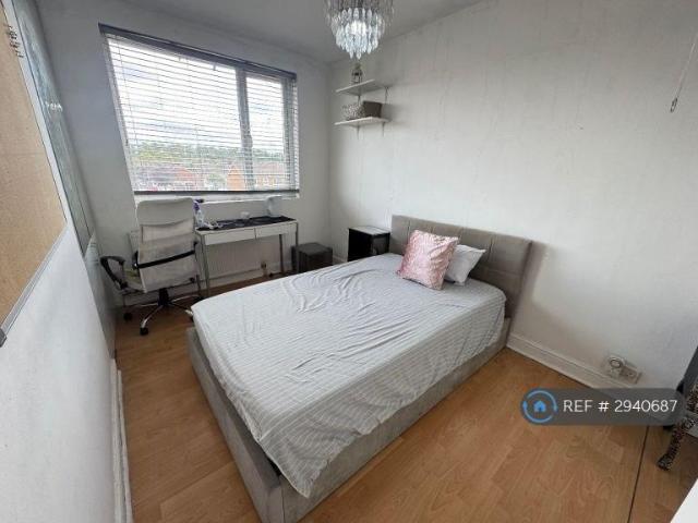 1 bedroom house share to rent