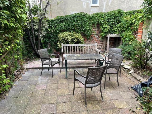 1 bedroom house share to rent