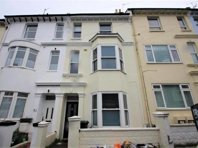 1 bedroom house share to rent