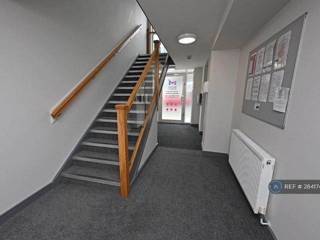 1 bedroom house share to rent