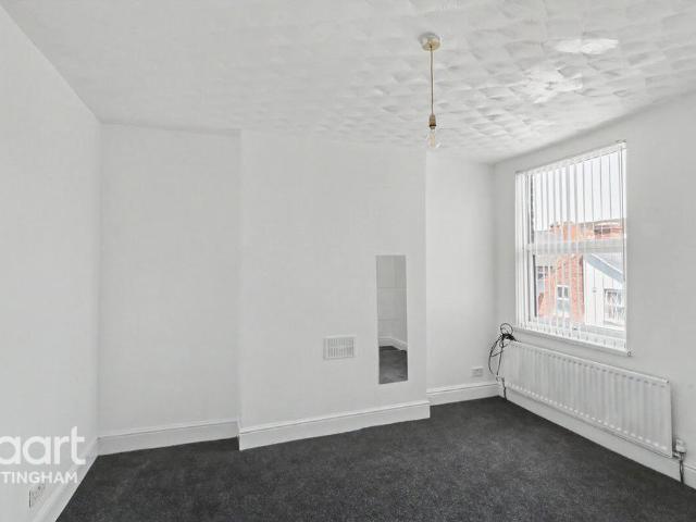 1 bedroom house share to rent