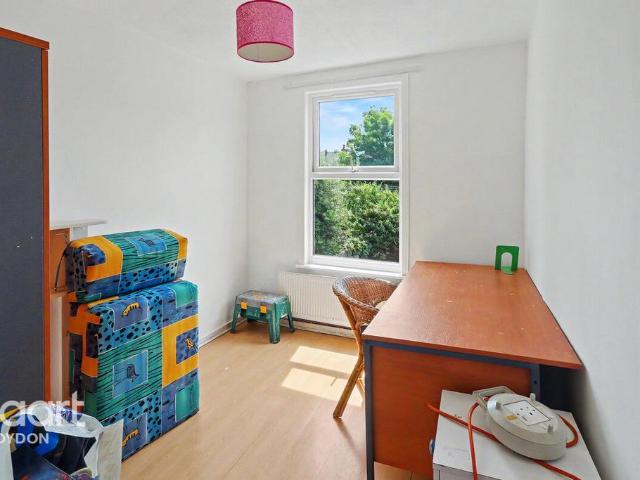 1 bedroom house share to rent