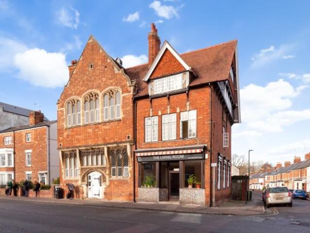 1 bedroom house share to rent