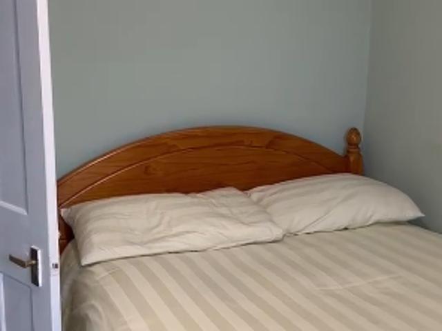1 bedroom house share to rent