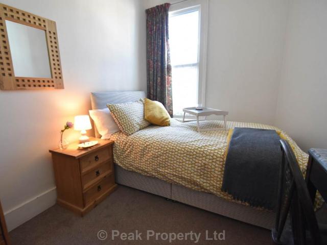 1 bedroom house share to rent