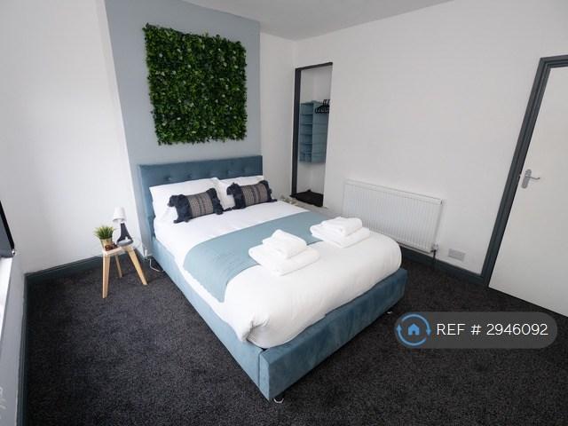 1 bedroom house share to rent