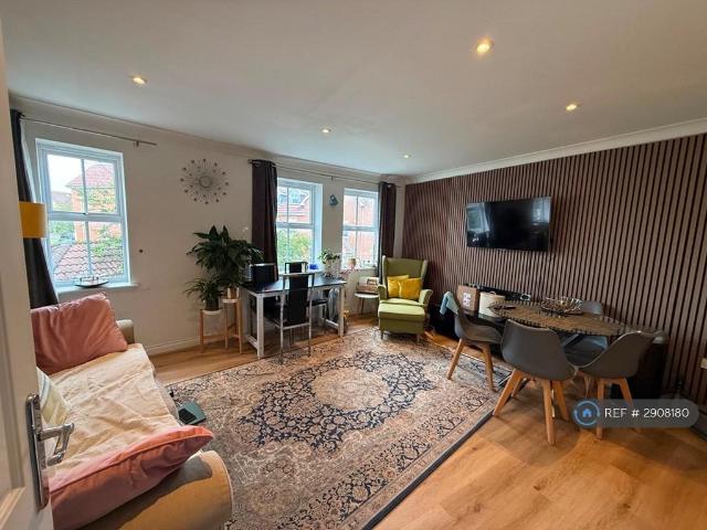 1 bedroom house share to rent