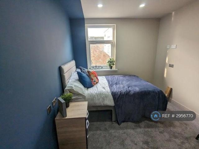 1 bedroom house share to rent