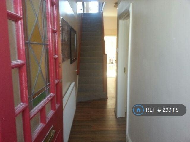 1 bedroom house share to rent