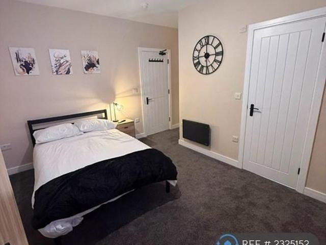 1 bedroom house share to rent