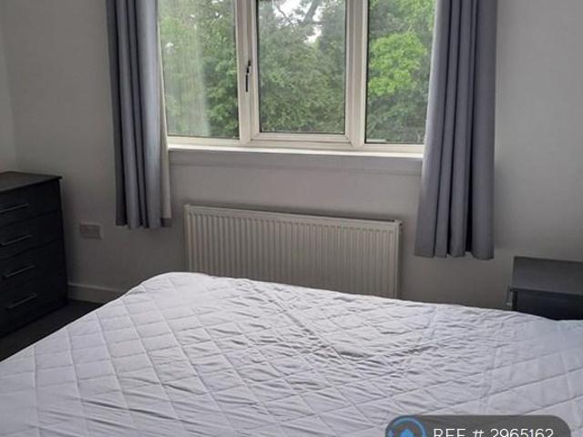1 bedroom house share to rent