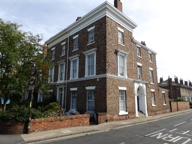 1 bedroom house share to rent