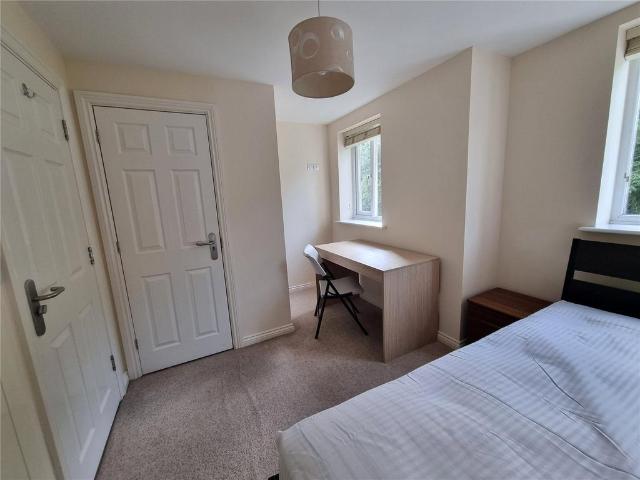 1 bedroom house share to rent