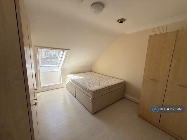 1 bedroom house share to rent