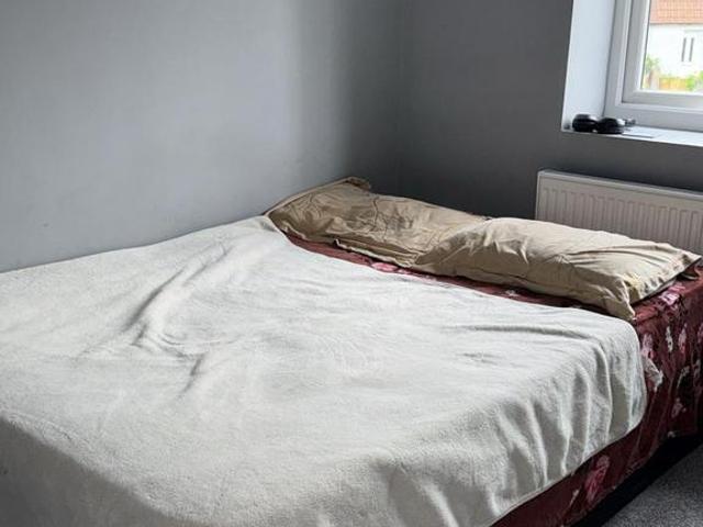 1 bedroom house share to rent