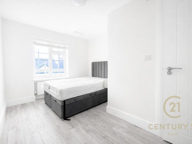 1 bedroom house share to rent
