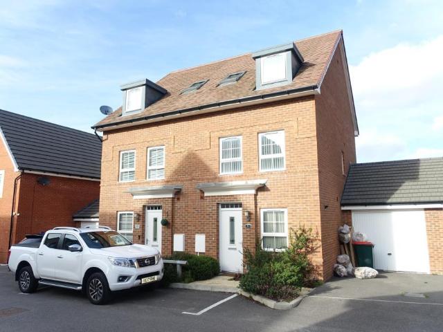 1 bedroom house share to rent