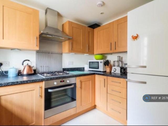 1 bedroom house share to rent
