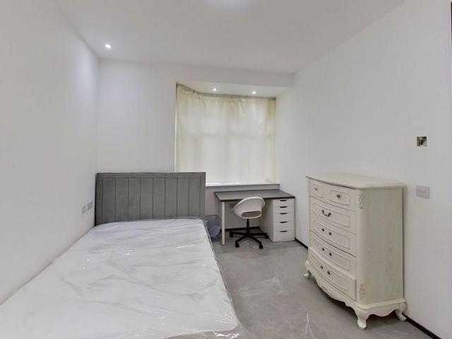 1 bedroom house share to rent