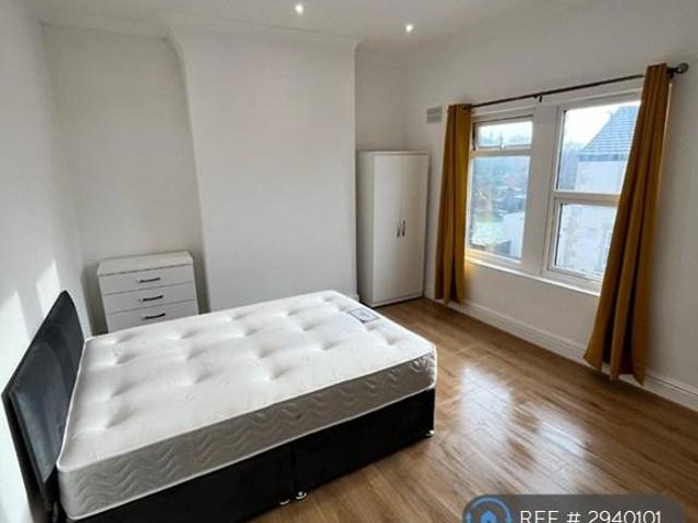 1 bedroom house share to rent