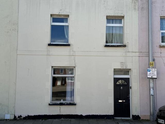 1 bedroom house share to rent