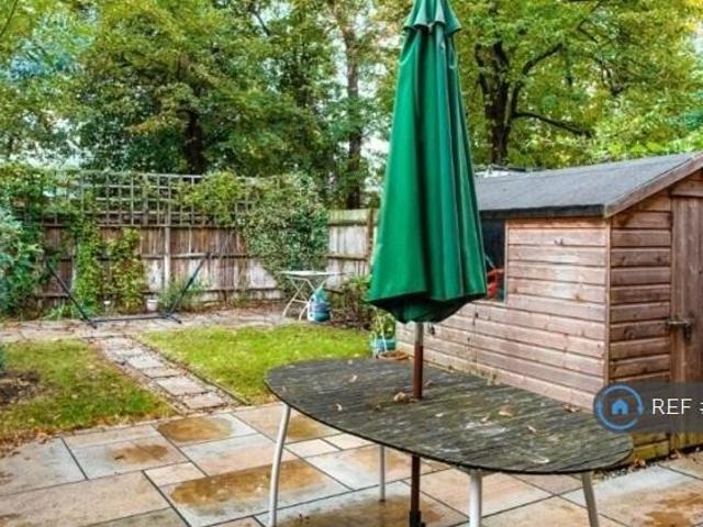 1 bedroom house share to rent