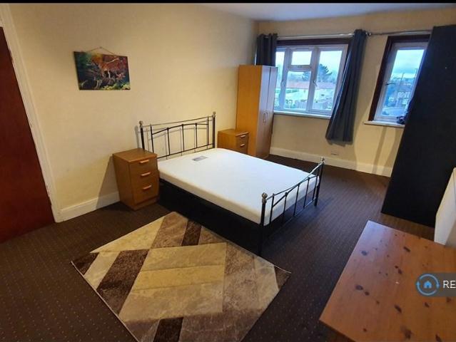 1 bedroom house share to rent