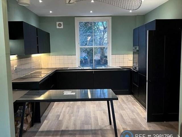 1 bedroom house share to rent