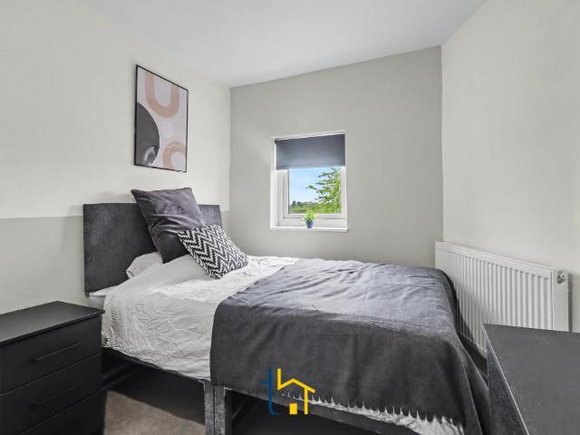 1 bedroom house share to rent