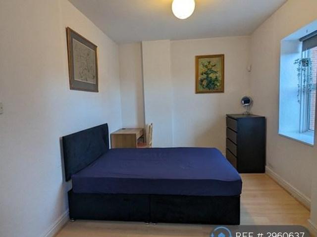 1 bedroom house share to rent