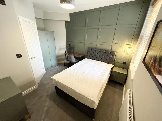1 bedroom house share to rent