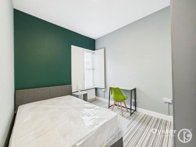 1 bedroom house share to rent