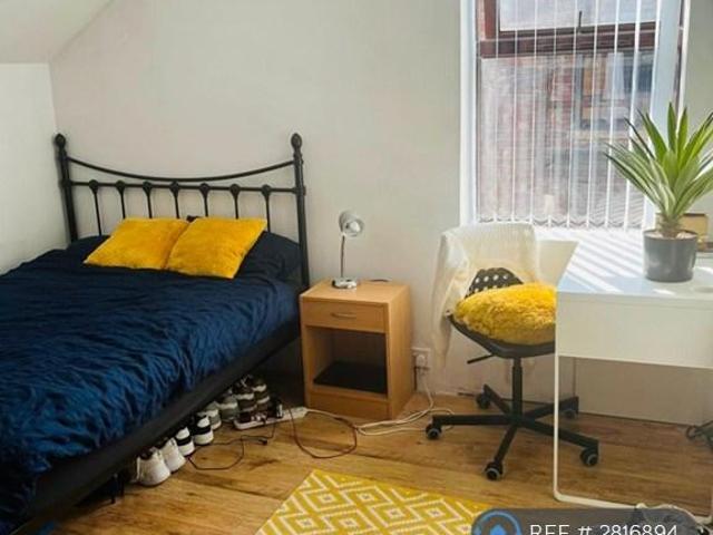1 bedroom house share to rent